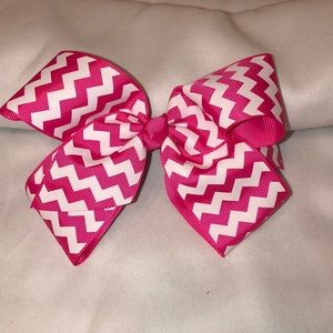Accessories | Pink And White Chevron Printed Bow | Poshmark